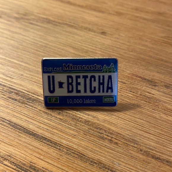 Accessories | Minnesota U Betcha Lapel Pin | Poshmark